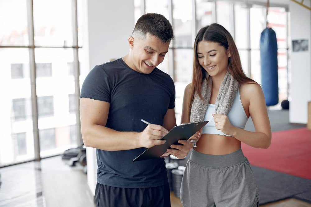 Pourquoi avoir un coach sportif en salle ? | Just Coaching